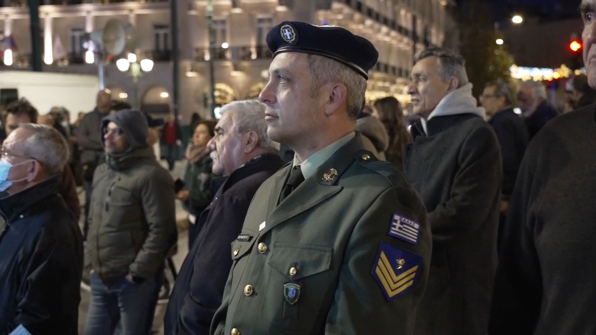 Συγκέντρωση διαμαρτυρίας εν ενεργεία και απόστρατων αξιωματικών ενάντια ...