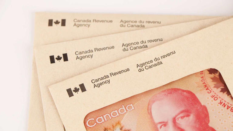 The CRA is sitting on over $1.7B in uncashed cheques — here's how to ...