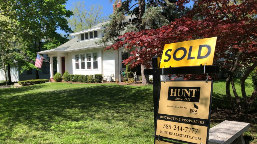 Trump says he’s ordered $200 billion mortgage bond purchase