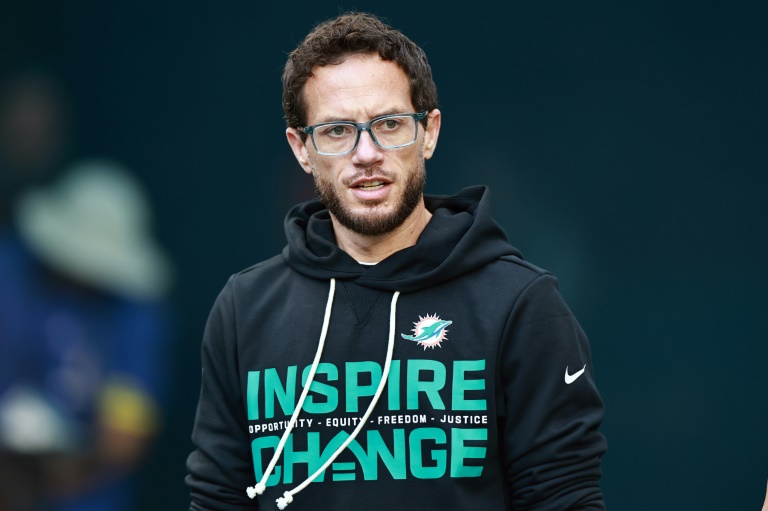 Dolphins fire head coach McDaniel after four seasons