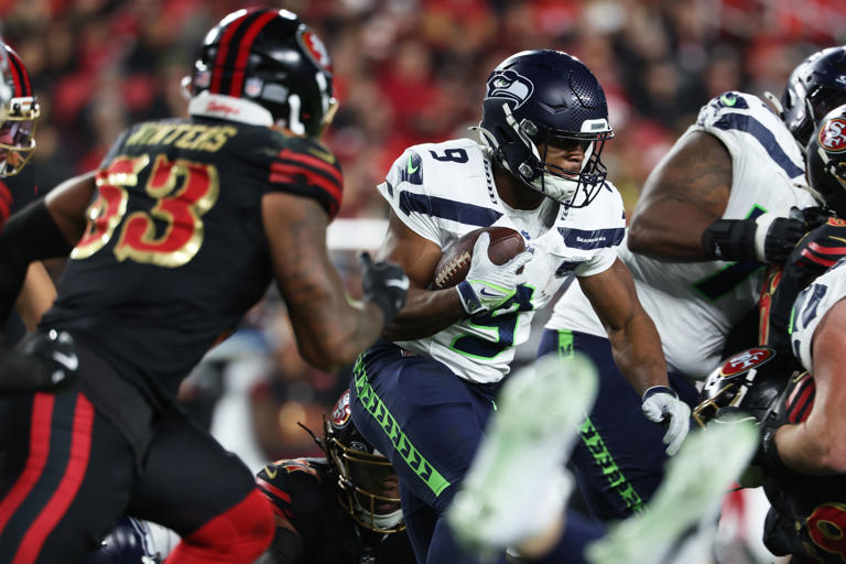 Seahawks confident in Sam Darnold after he flopped in his playoff debut ...