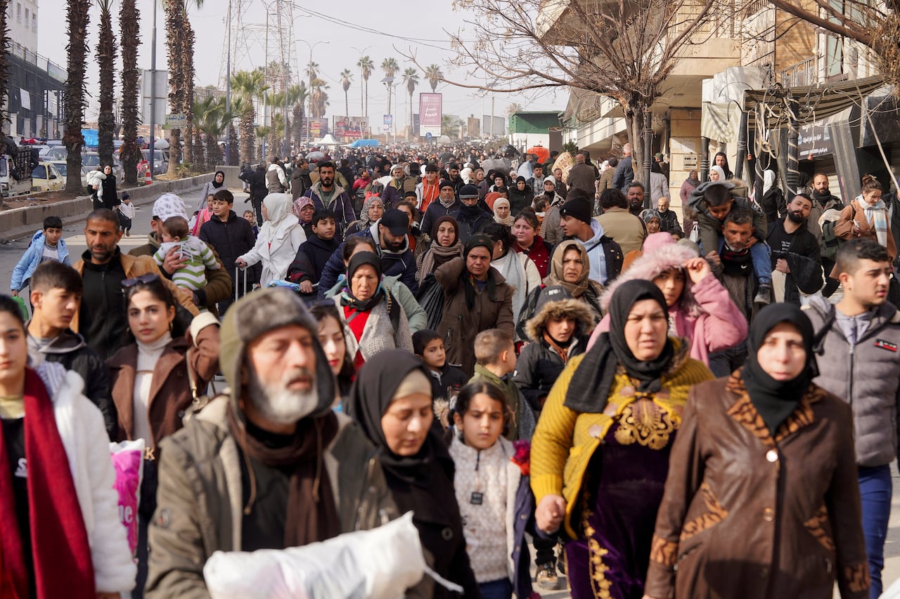 Deadly standoff continues between Syrian army, Kurdish-led forces in Aleppo