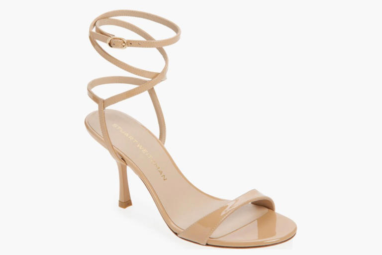 Run, don’t walk: Star-worthy Stuart Weitzman shoes are up to 61% off at ...