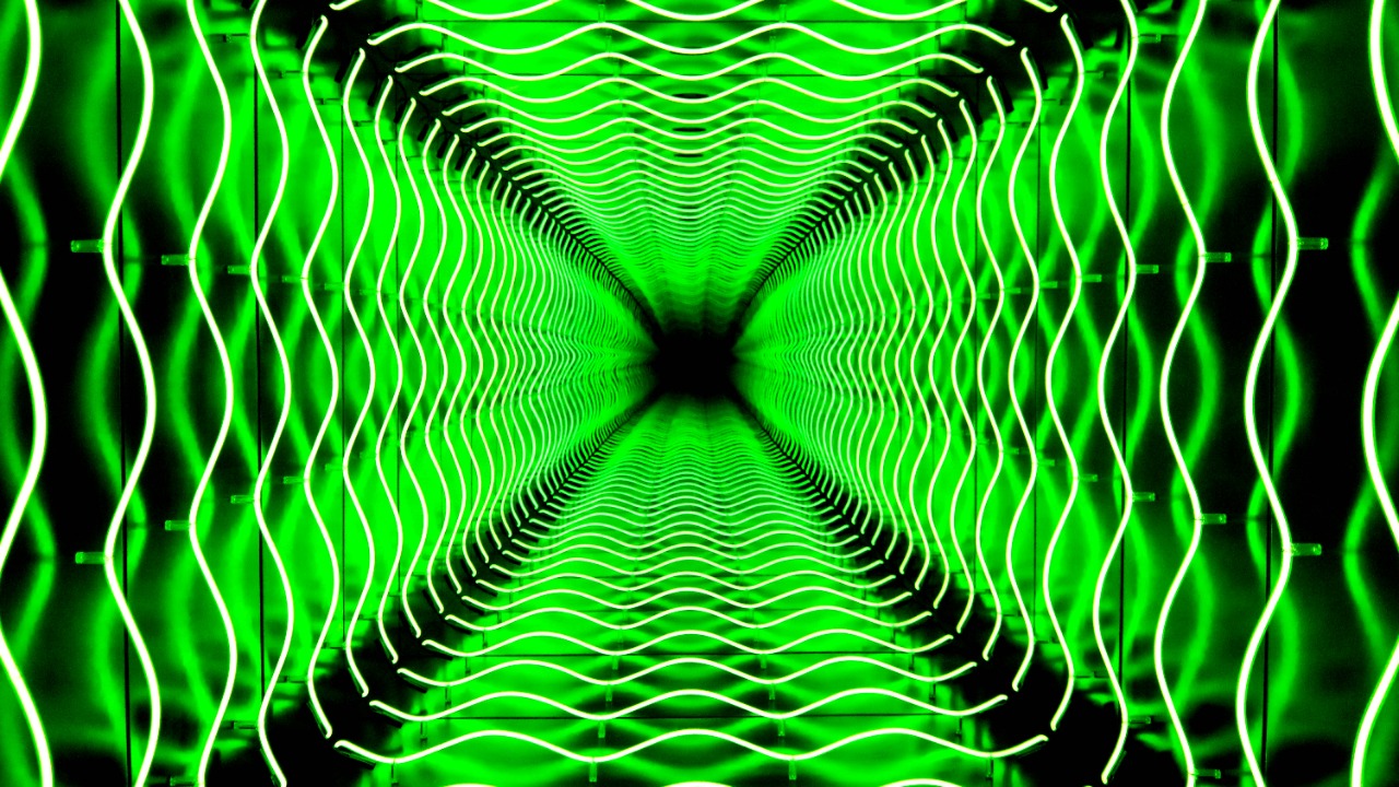 A new double-slit result revives an Einstein-level light paradox