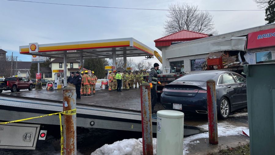 Semi-truck crashes into Wrightstown gas station, crews at the scene