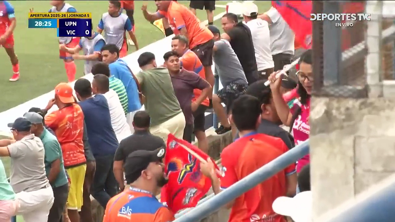 Lobos UPNFM 2 - 0 Victoria | Jornada 5 | Liga Nacional - Apertura 2025 ...