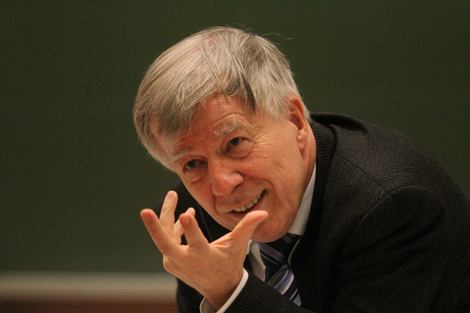 Znamy słowo roku 2025. Dron przegonił kosmos i weto