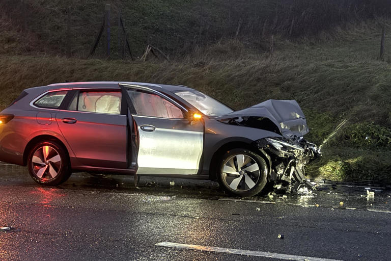 Man arrested after crashing 'stolen vehicle' in East Sussex