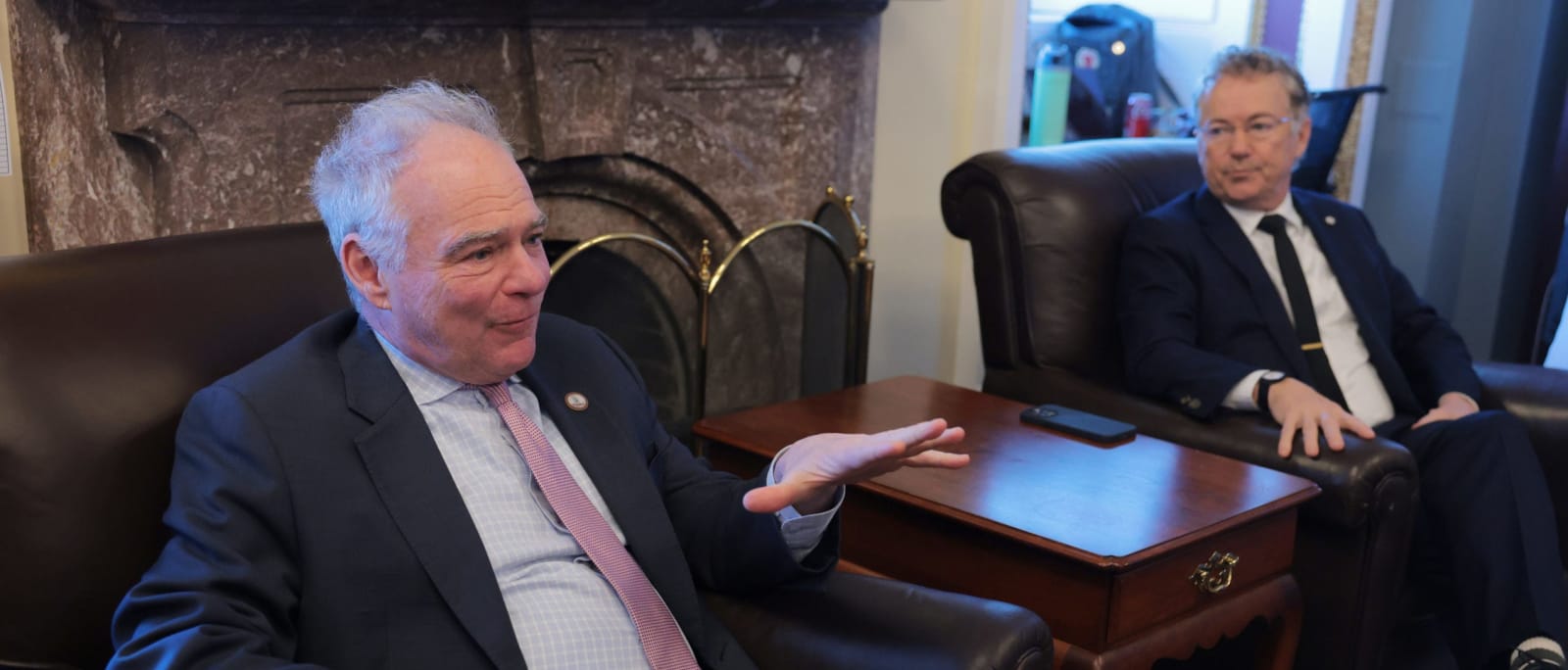 Five Republicans break ranks with Trump on Venezuela