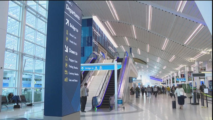 Capital One Lounge coming to Charlotte Douglas International Airport