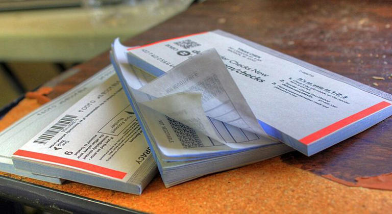 9 things boomers keep in their wallets that leave younger generations ...