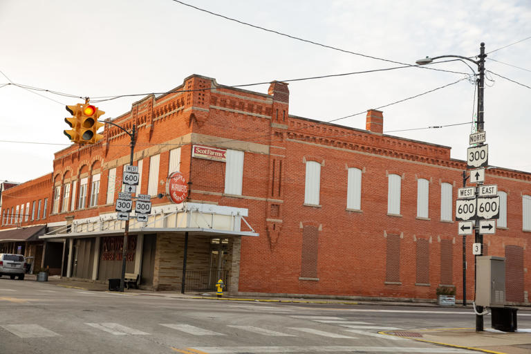 Interest in Kirwen’s Supermarket surges after closing announcement