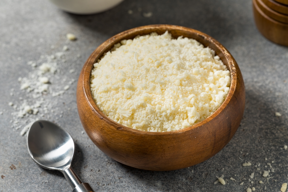 Cheese can be part of your weight loss plan if you choose the right type