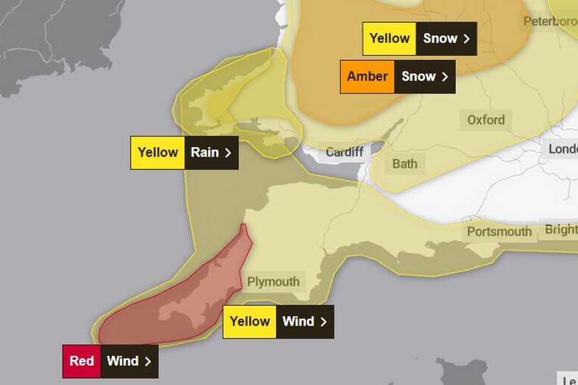 Rare red 'danger to life' warning issued in England as Storm Goretti ...