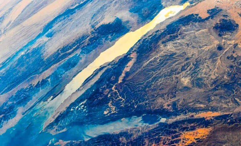 The rift that refuses to die: This forgotten fault is still active ...