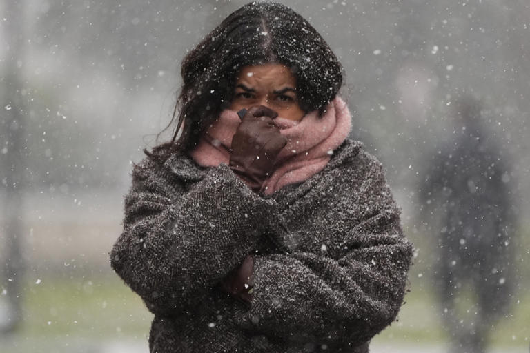 Snow set to cause school closures, power cuts and travel disruption