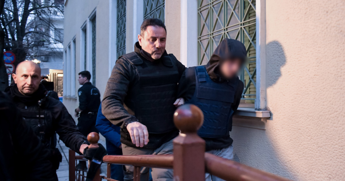 Σέρρες: Αποκαλυπτική η θεία του 16χρονου δράστη - «Οι γονείς τα είχαν ...