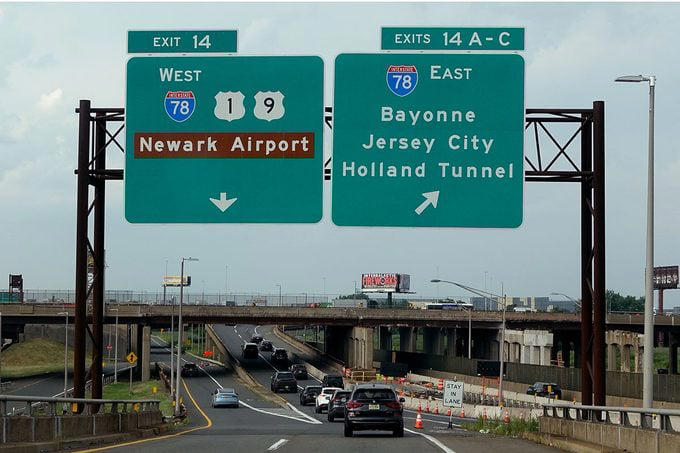 How to navigate highway signs without a GPS