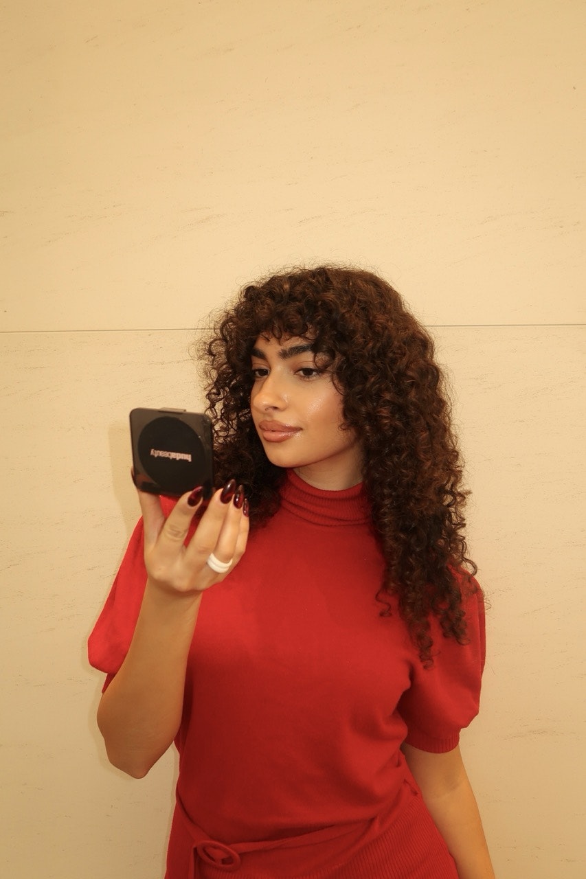 Move over Rhode phone case, Huda Beauty’s pop socket is the newest ...
