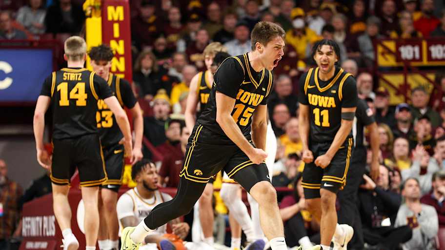 Iowa enters power rankings despite Minnesota loss