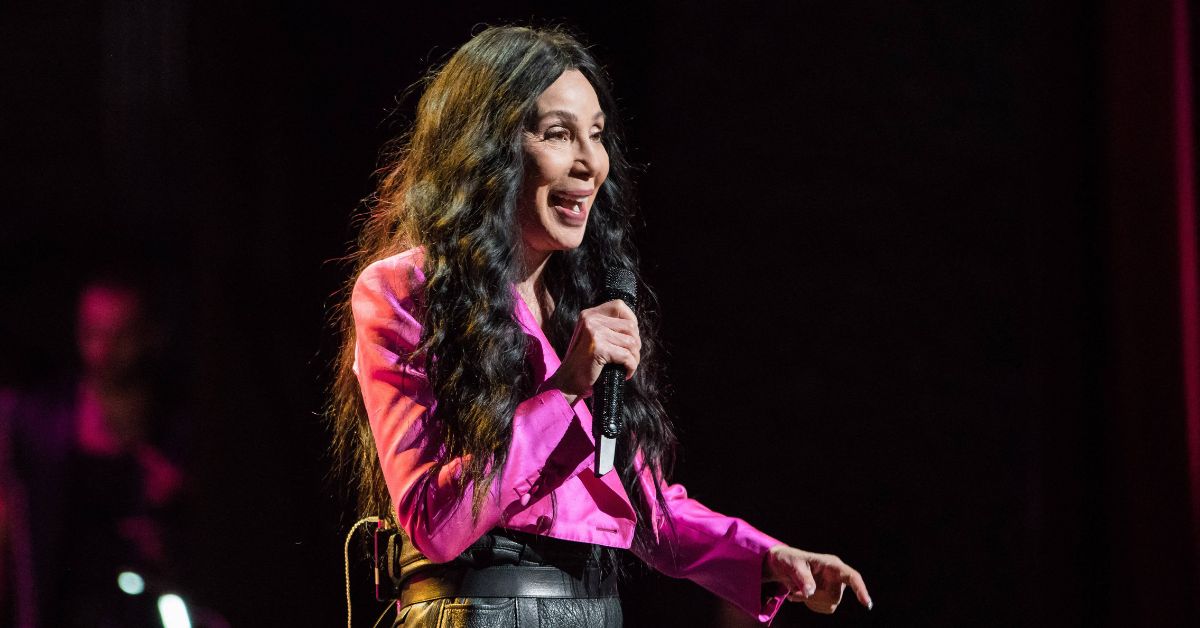 Cher recalls Sonny Bono burning her clothes