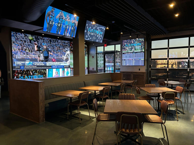 Top 14 sports bars in Charlotte