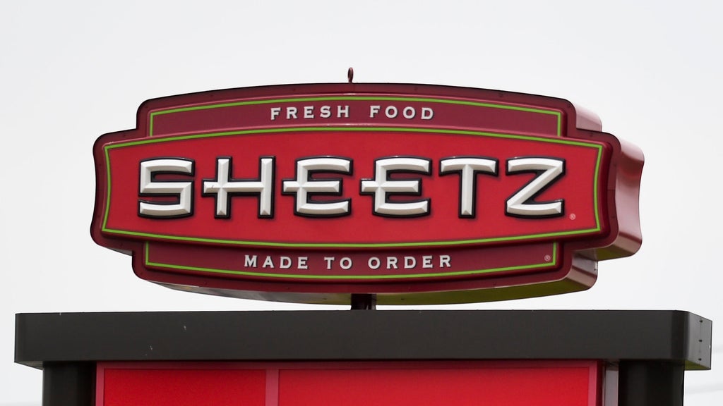 The first Sheetz in Philadelphia area to open across street from a Wawa