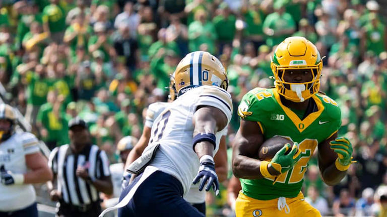 Dan Lanning makes unprecedented move with Oregon running back Jay Harris