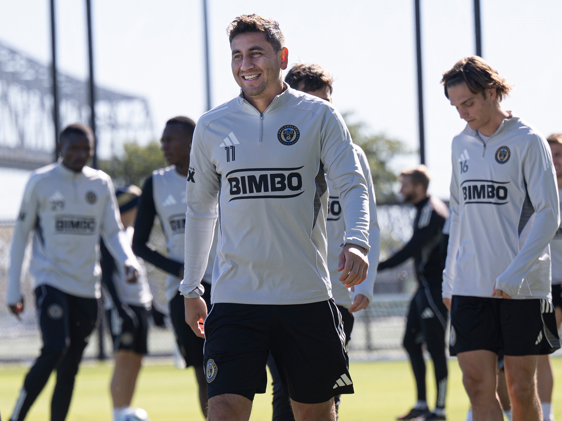Union re-sign Alejandro Bedoya for another year