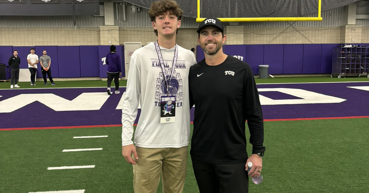 South Carolina offensive coordinator Kendal Briles extends offer to ...