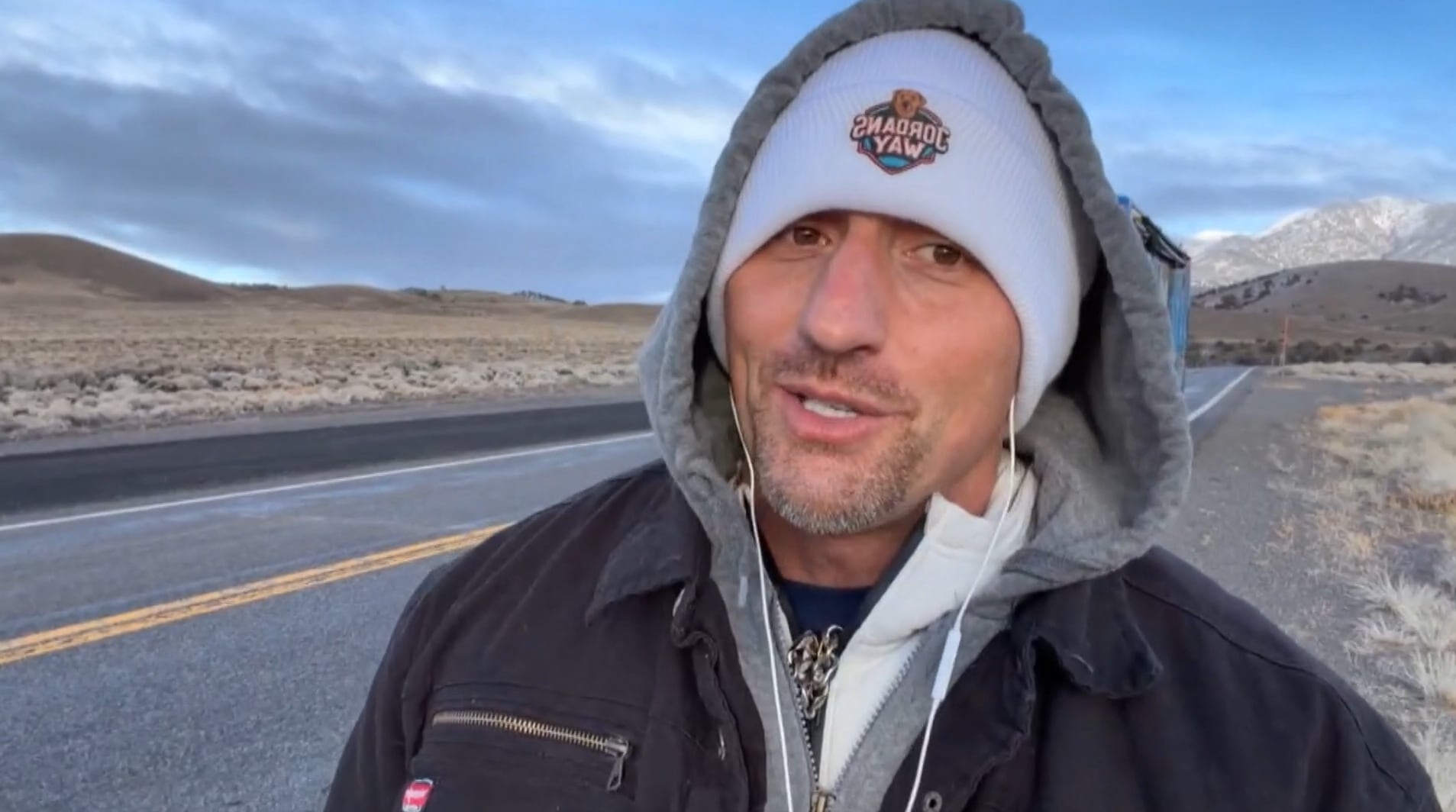 Influencer walks America’s ‘loneliest road’ across Nevada to raise ...
