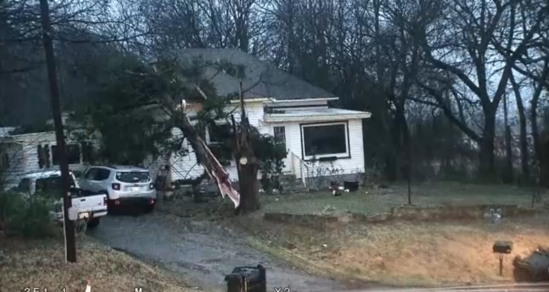 Severe weather setup threatens millions as tornadoes and flash flooding ...