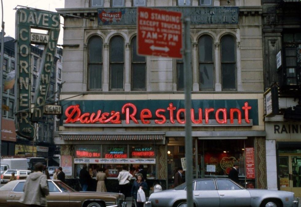 Life looked different in 1984: Here are 21 photos that capture a world ...