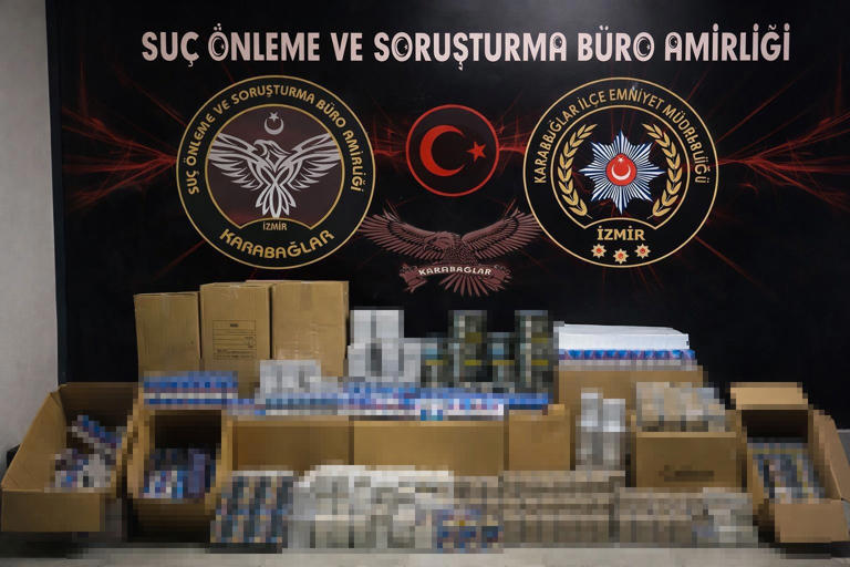 İzmir’de kaçak sigara operasyonu: 500 bin adet makaron ele geçirildi