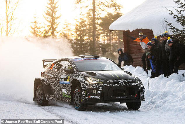 We're champion rally drivers... this is how you should really drive in ...