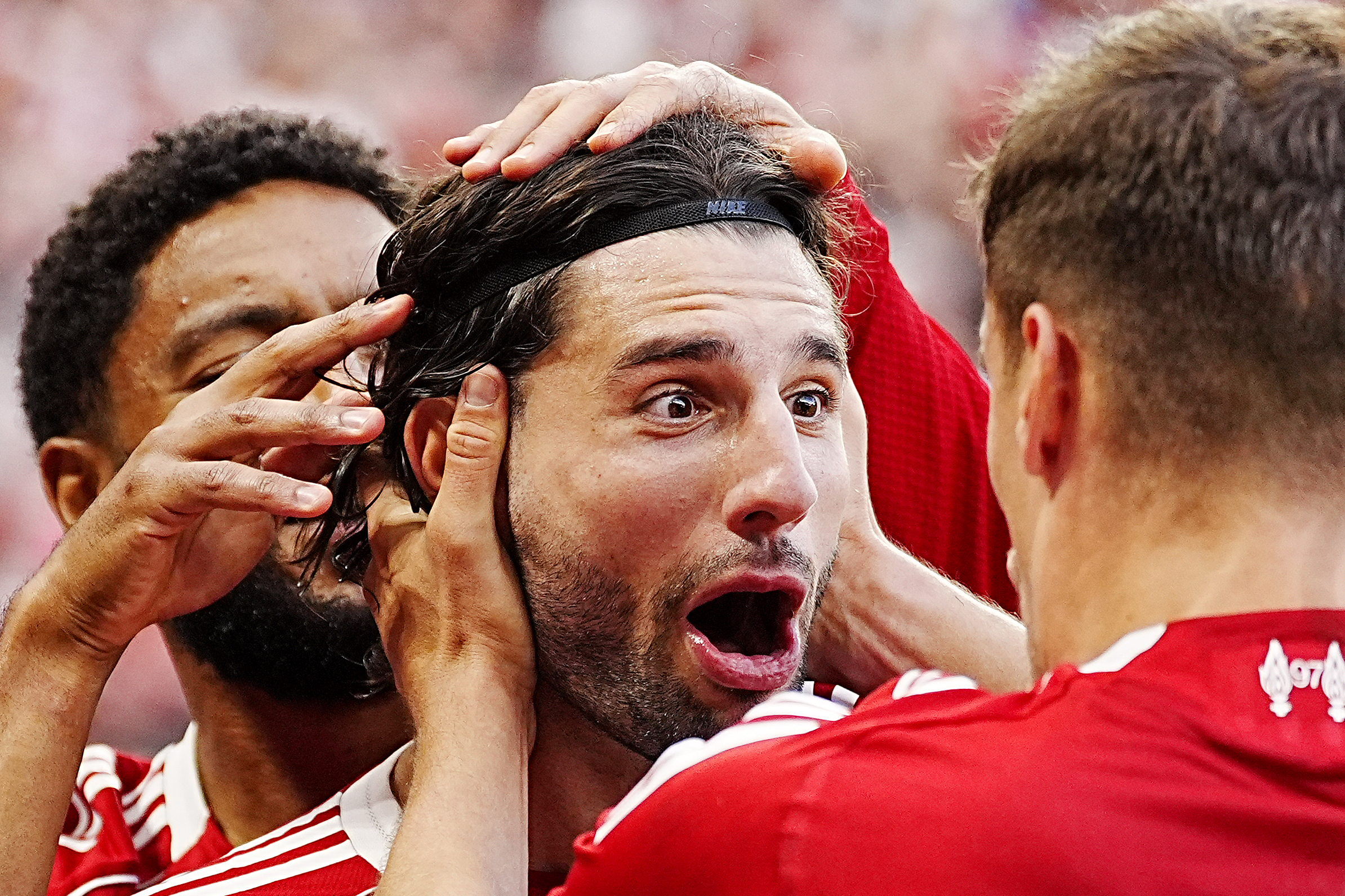 Arsenal vs. Liverpool: Premier League 2025-26 live coverage & how to watch