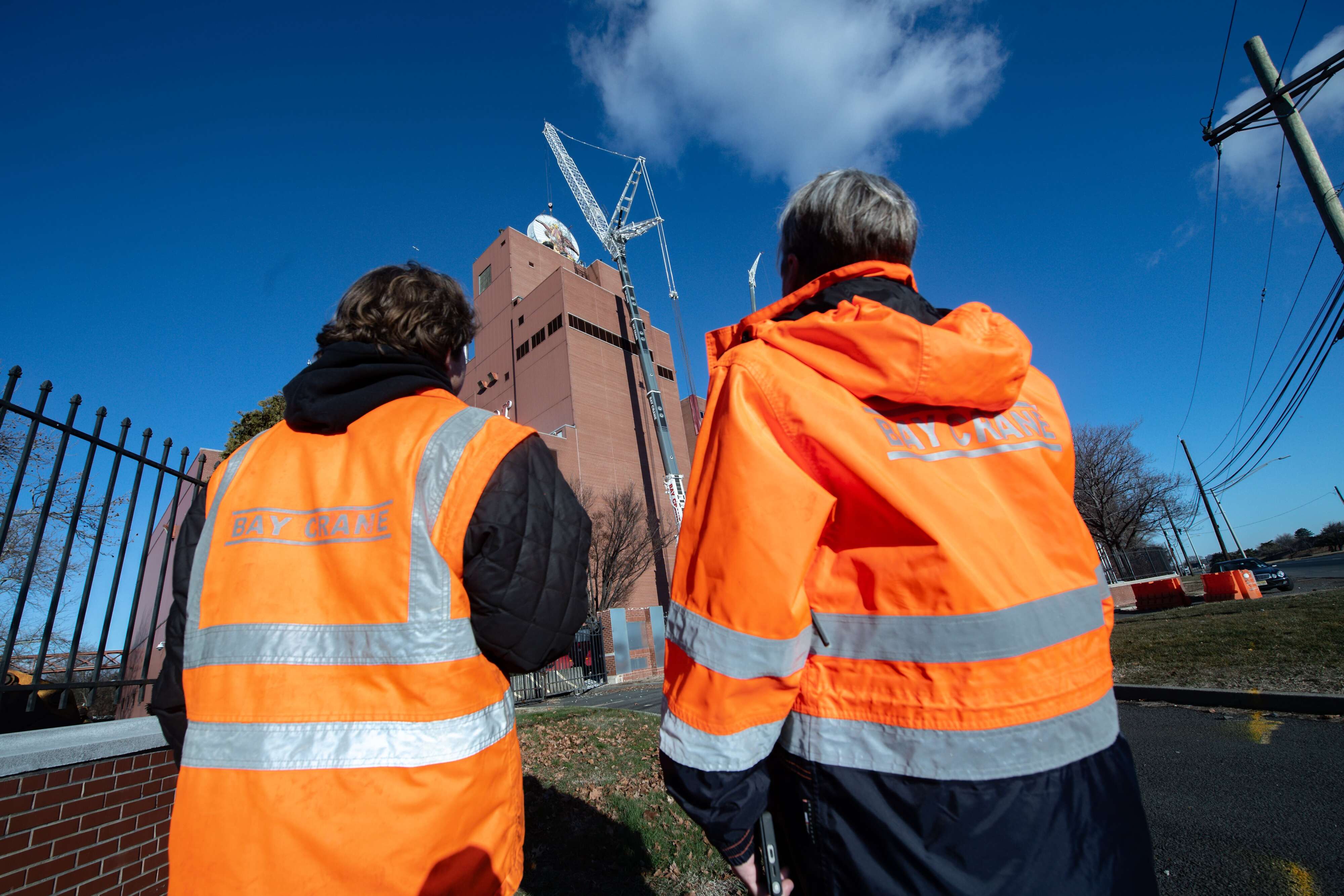 Iconic eagle sign disappears from Anheuser-Busch building. NJ skyline ...