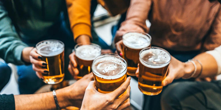 How alcohol affects your running—from recovery to performance