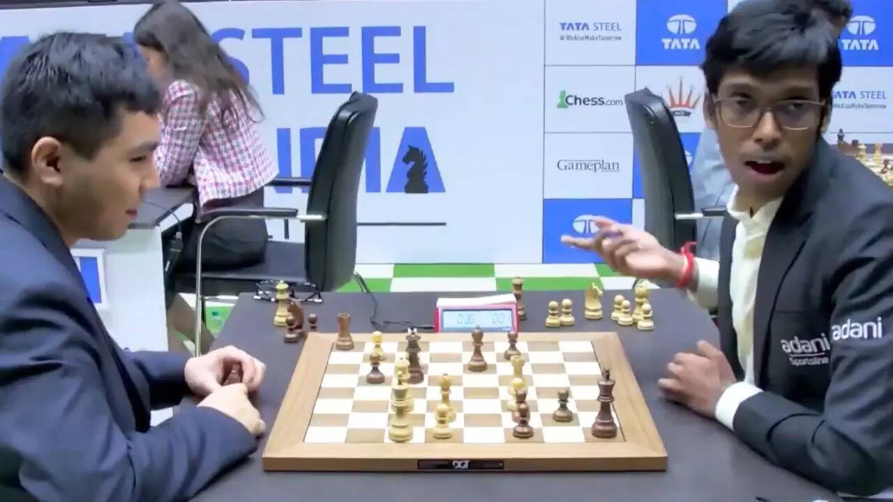 Chess controversy in Kolkata! R Praggnanandhaa stops clock; draw call ...