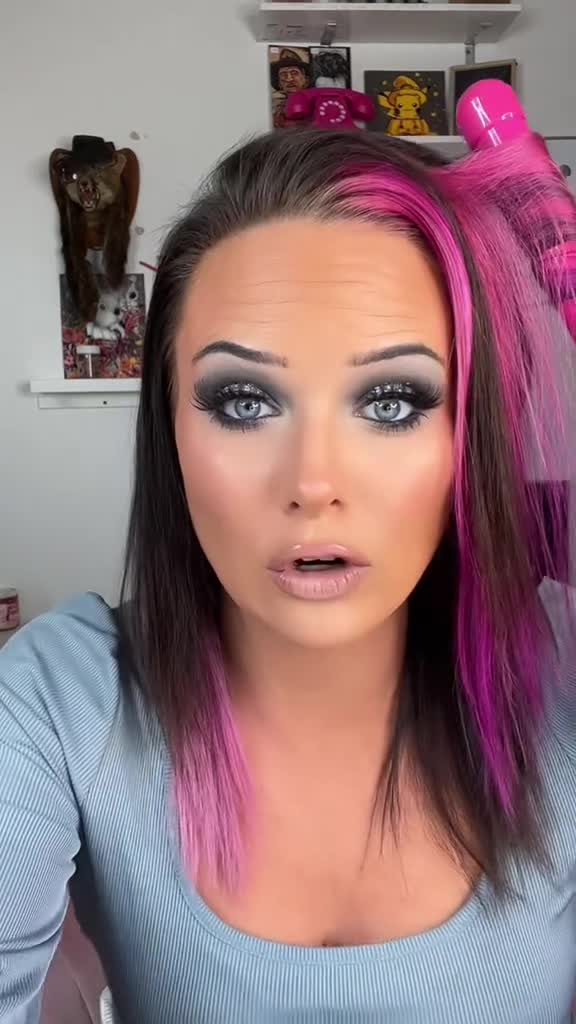 Beachwaver curls that last all day with one texture spray trick