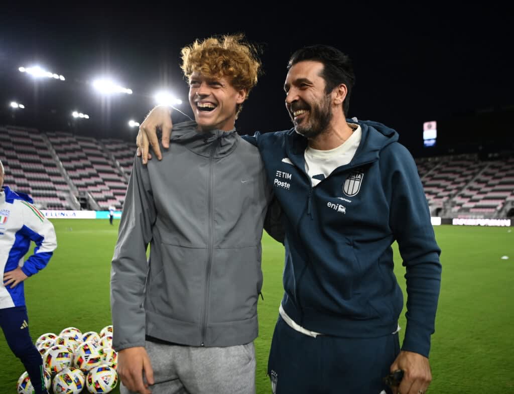 Who Jannik Sinner picked in his all-time dream Italian football 5-a ...