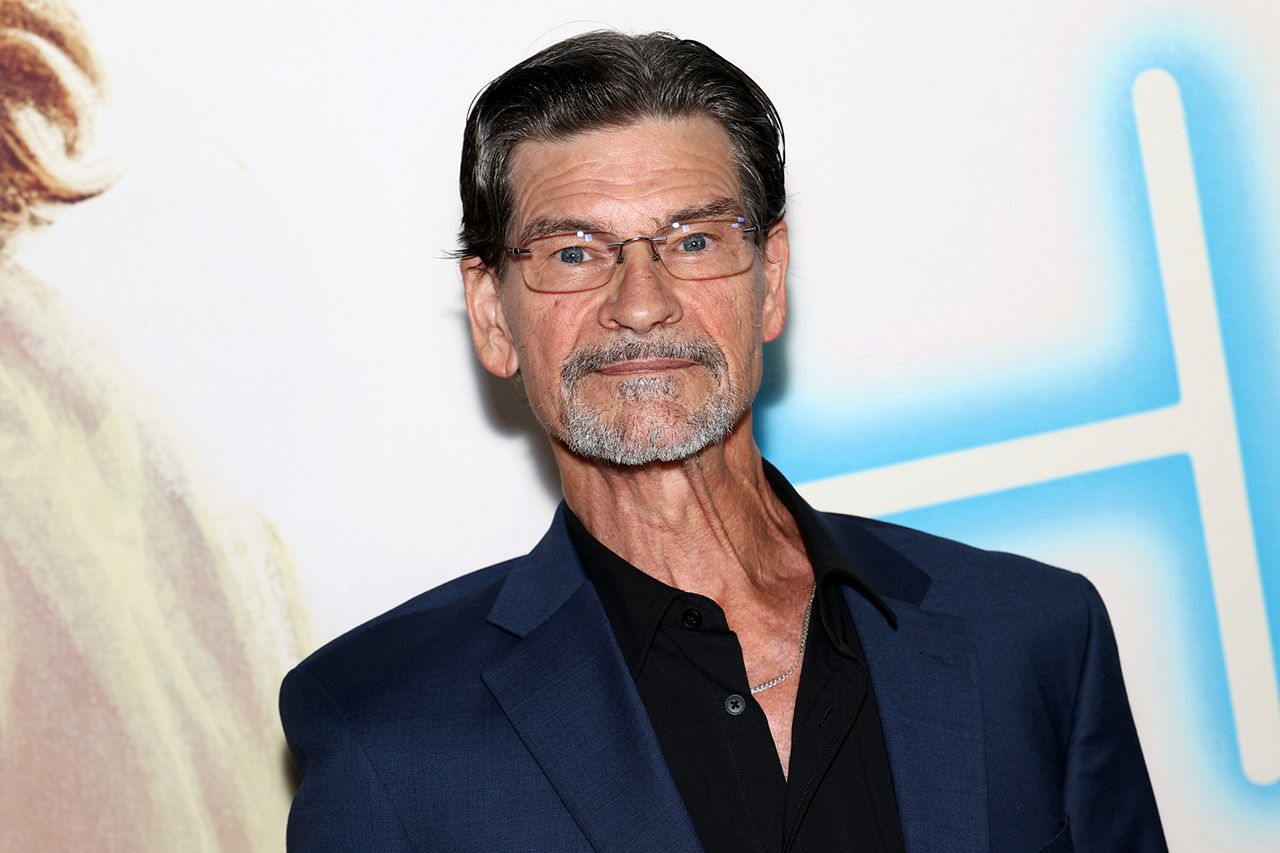 Patrick Swayze’s 4 siblings: All about Vicky, Don, Sean and Bambi