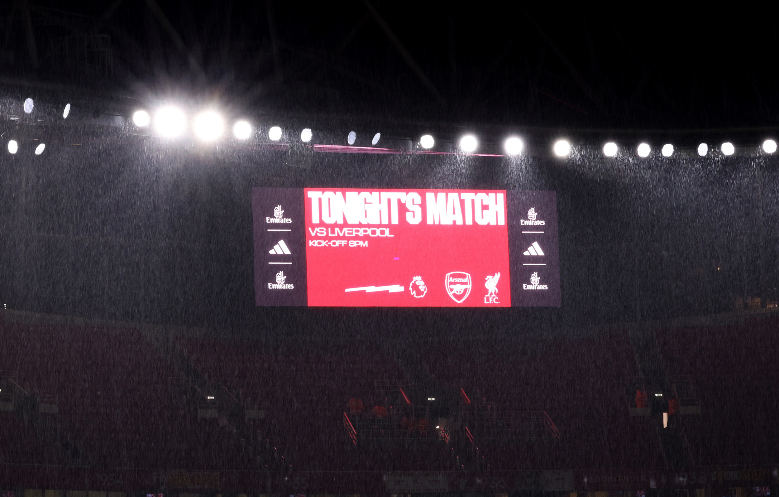 Gary Neville urges Liverpool to ‘make a statement’ v Arsenal despite ...