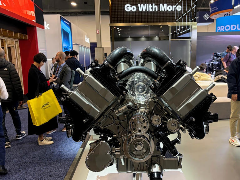 China's Great Wall Motors flaunts two 8-cylinder engines at CES that ...