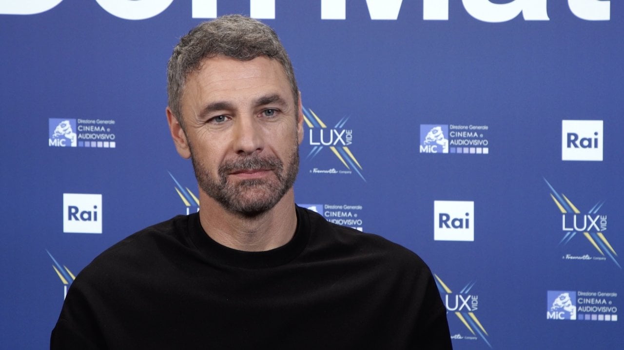 Don Matteo 15 e la vocazione secondo Raoul Bova: "Oggi nessuno ascolta ...