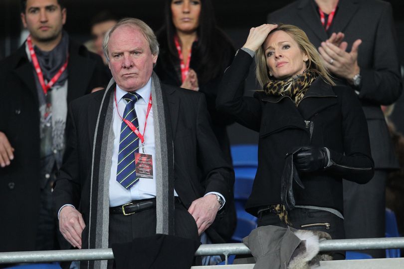 Gabby Logan issues heartbreaking tribute to dad Terry Yorath after ...