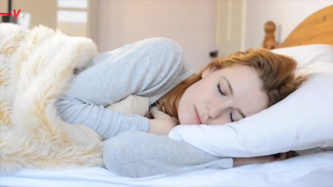 Sleeping with an eye mask may improve memory and daytime alertness