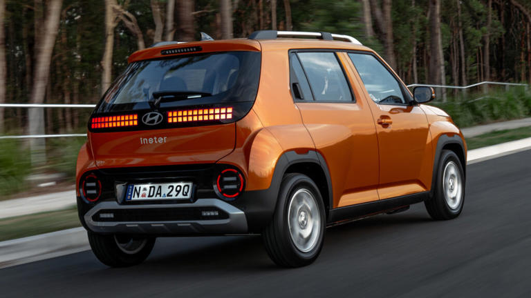 Hyundai slashes $7K from its smallest EV, but it’s still $10K pricier ...