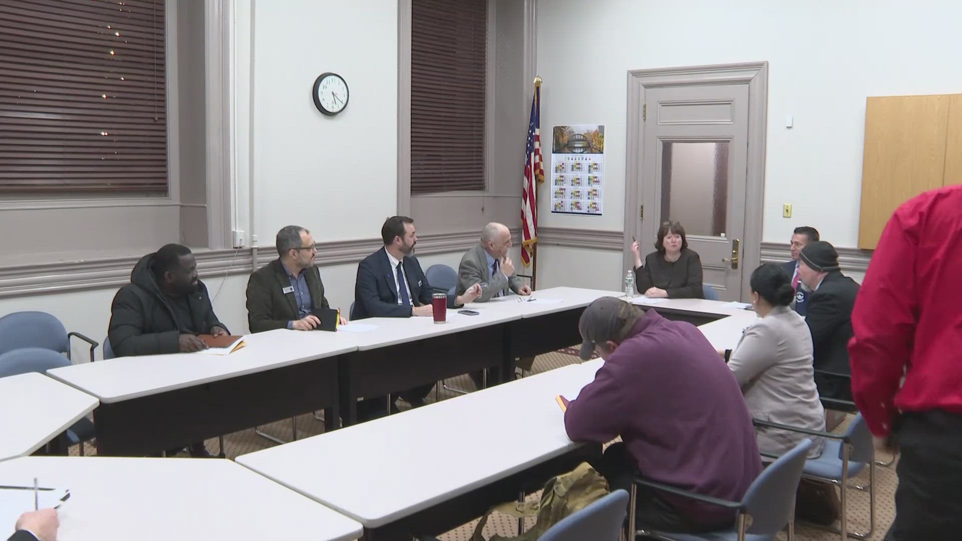 Lewiston councilor facing charges resigns