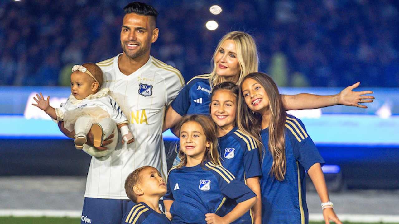 Lorelei Tarón emociona a los hinchas de Millonarios con su regreso ...